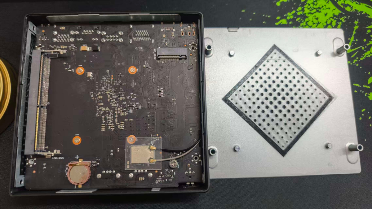 BRENUC Мини-ПК N100 (Intel Alder Lake N100, RAM Отсутствует, Intel UHD ...
