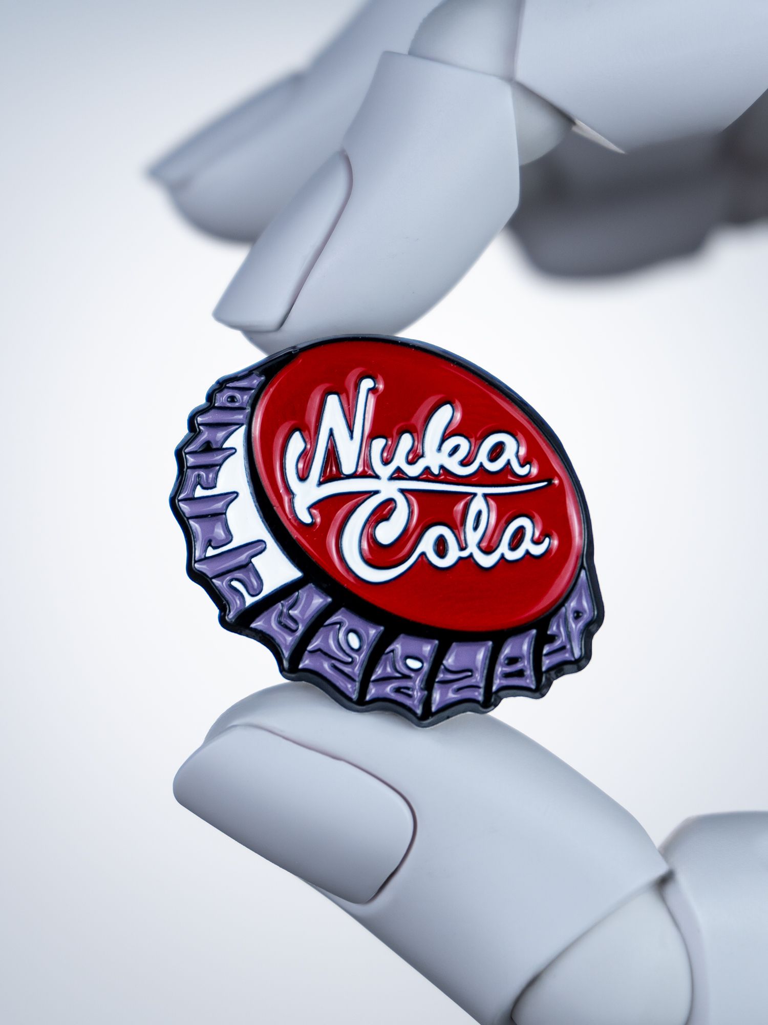 Значок "Nuka Cola" fallout ядер кола купить на OZON по низкой цене ...