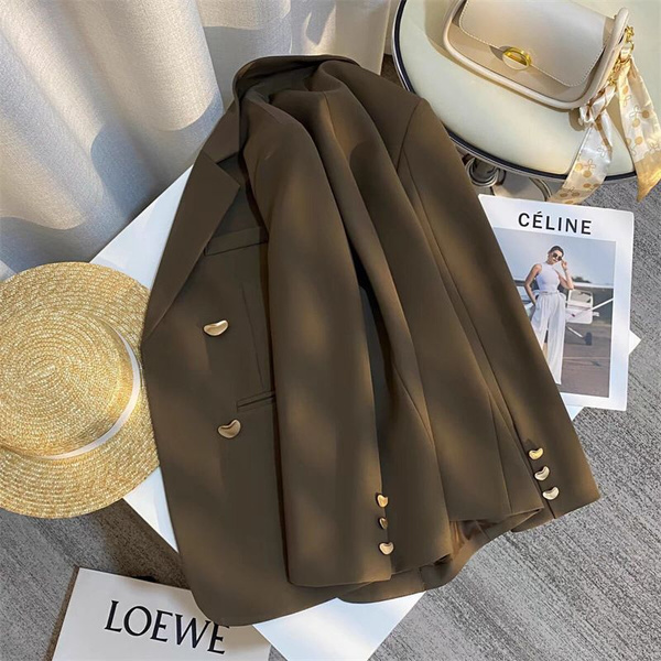 Пиджак Женский MOOCIE пастельно-коричневый, размер 46 Полиэстер Значки облегающий Длинный ...