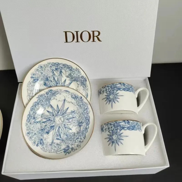 Чайная, кофейная пара Глазурованное покрытие, Для чая "DIOR", на 2 перс ...