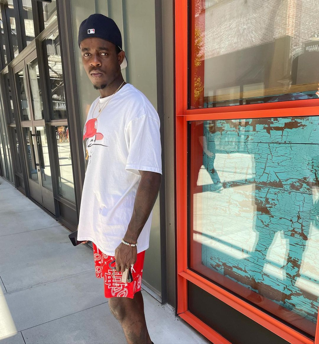 Шорты Мужской Eric Emanuel белый, размер 46 Breathable, рост 150-190 Затягивающийся шнурок ...