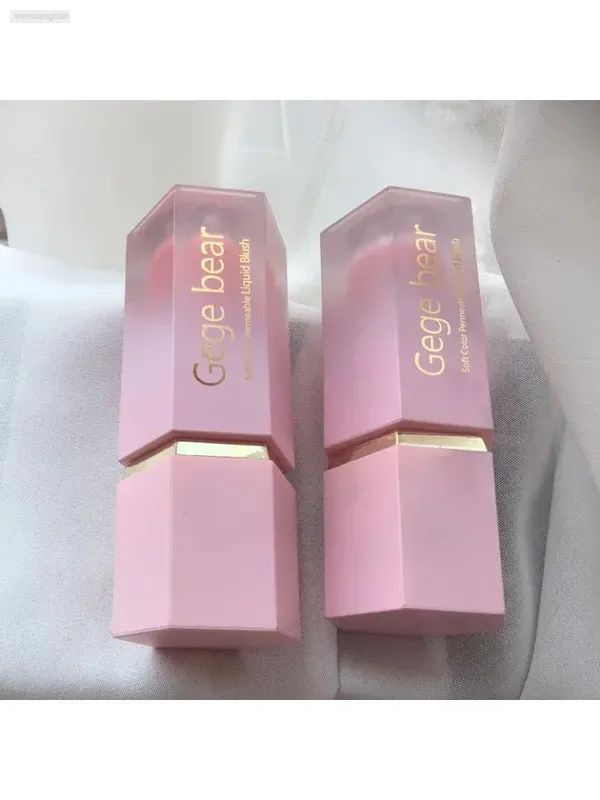 Gege bear Студент, легко используемый, естественная румяна купить на OZON по низкой цене ...