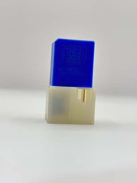 Реле NISSAN 25230-79917 Оригинальное купить на OZON по низкой цене ...