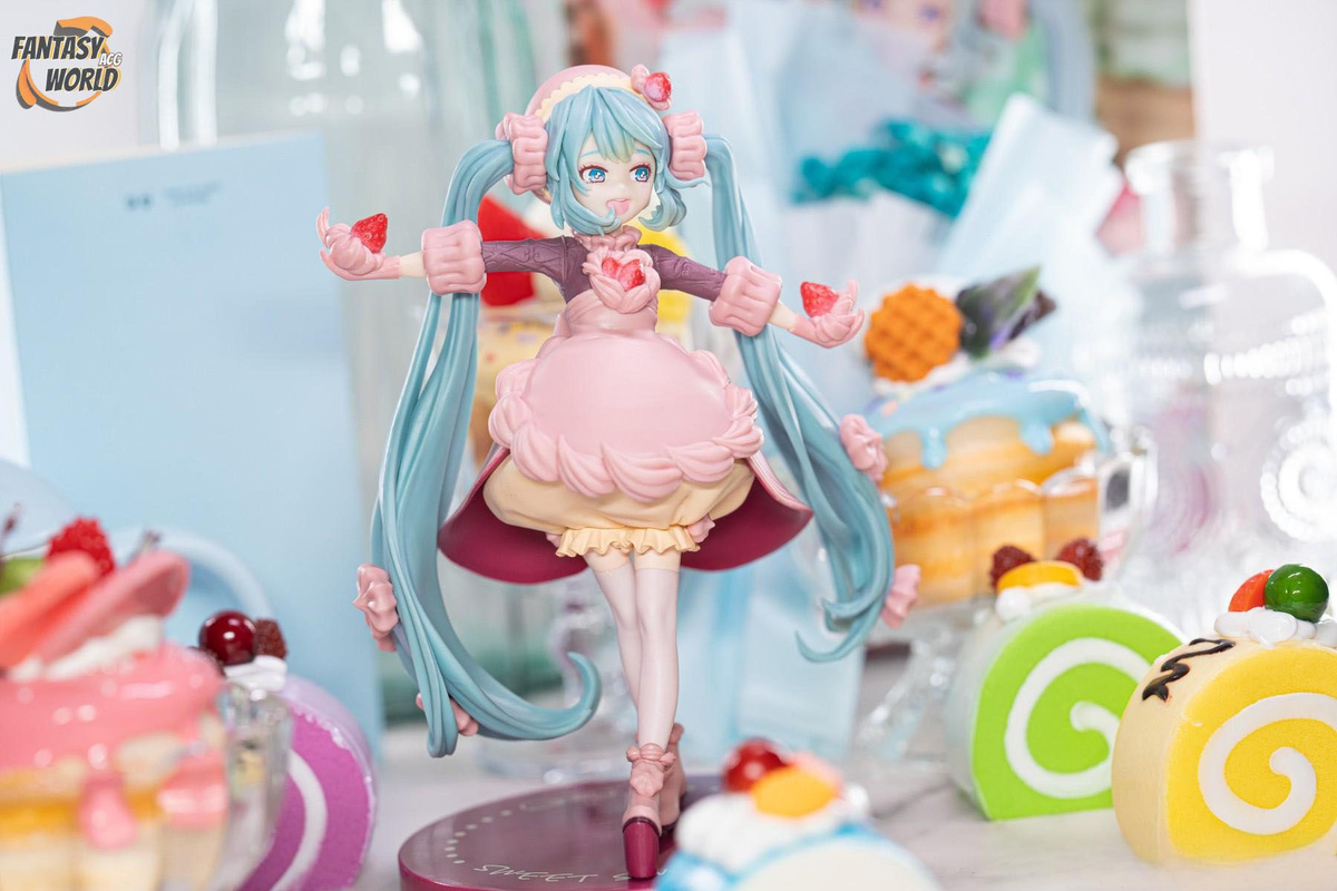 Фигурка Хацунэ Мику Сладости Клубника FuRyu / piapro Hatsune Miku Sweet Sweets Strawberry Figure ...