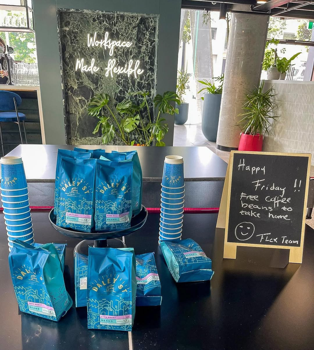 Кофе в зёрнах Daley Street Dark Roast, арабика, 200 г купить на OZON по ...