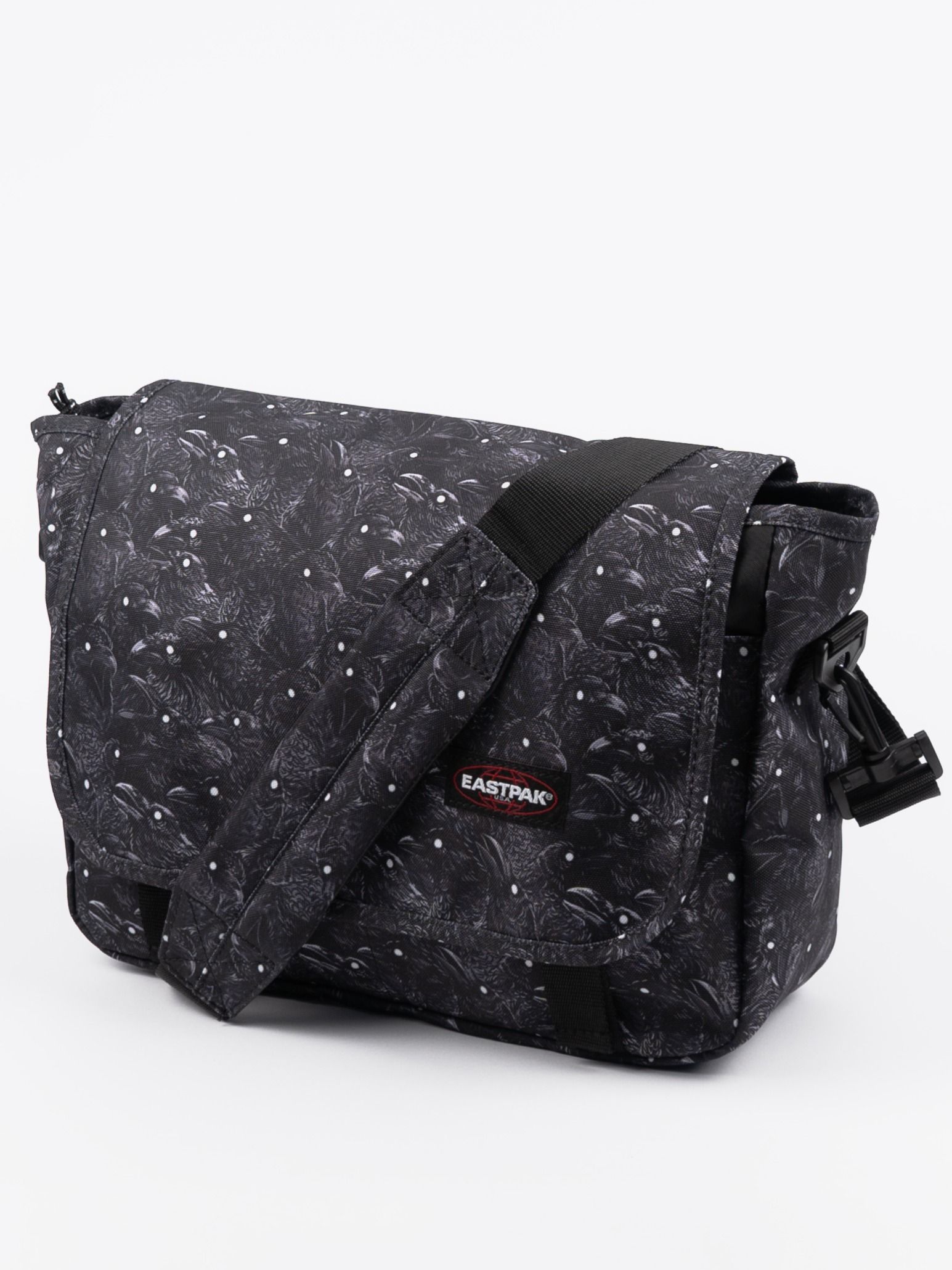 Сумка мессенджер на плечо Eastpak Jr 11,5л принт Вороны купить на OZON ...