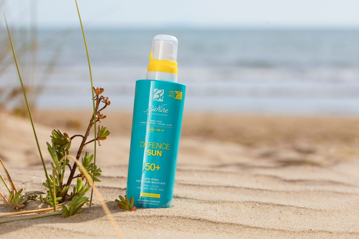 Солнцезащитный спрей для тела BioNike DEFENCE SUN, SPF 50+, 200 мл ...