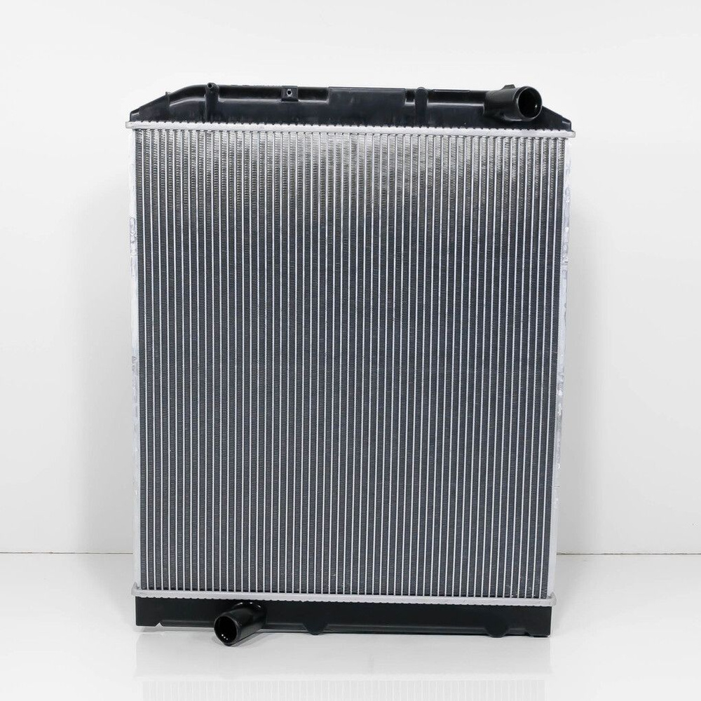 Радиатор двигателя TOYOTA DYNA/HINO 300 широкая кабина, пластиковый без ...