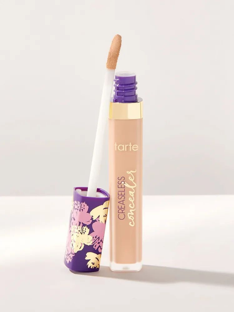 Консилер Tarte Creaseless Concealer в оттенке 20S light sand - купить с ...