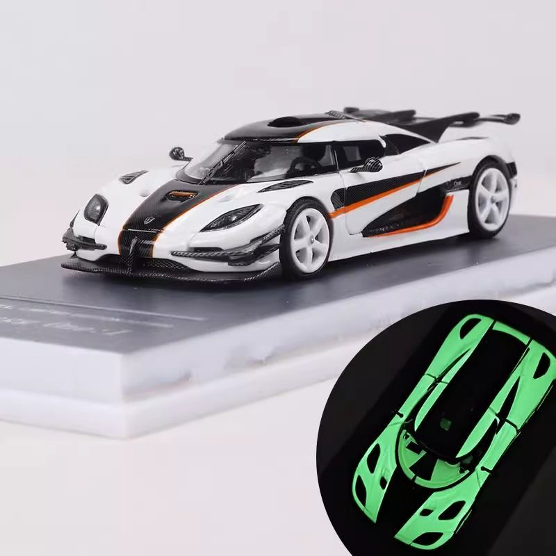 Машинка модель MJ 1:64 Koenigsegg one:1 night light Alloy Full Open Car ...