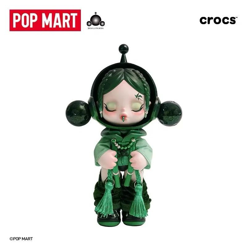 POP MART - Коллекция SKULLPANDA x CROCS OOTD Figure, Подарки, украшения ...