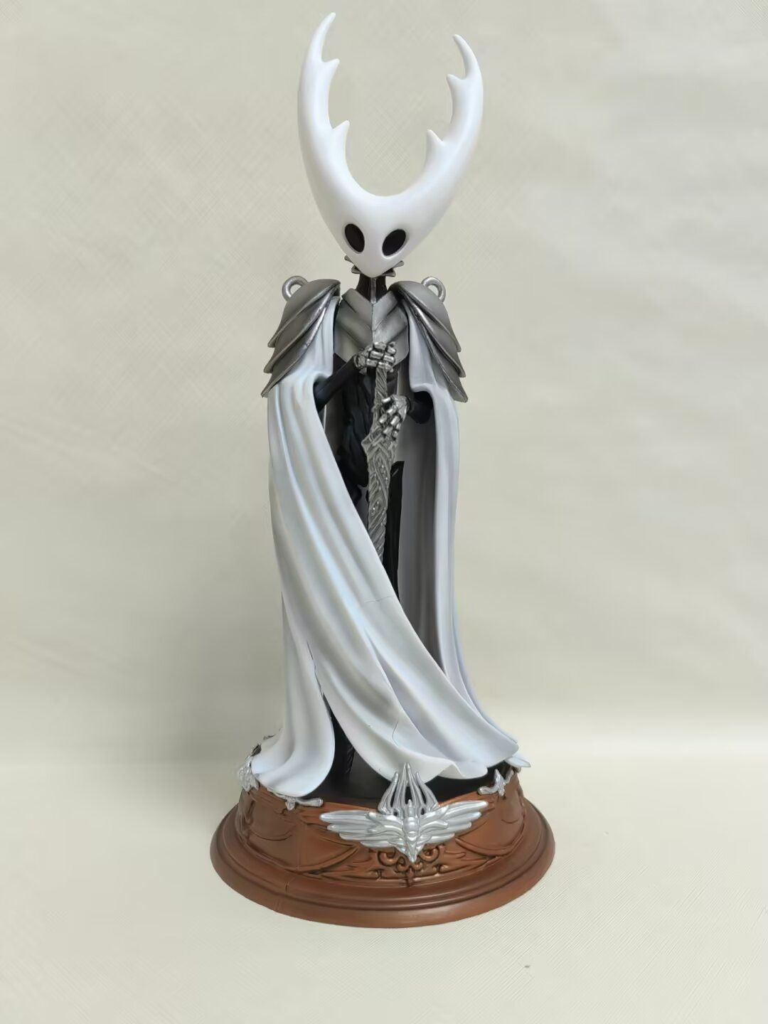 Фигурка Полый Рыцарь The Hollow Knight Pale King купить на OZON по ...