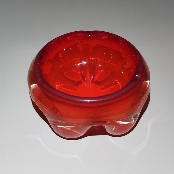 Пепельница красного оттенка, стекло, гутная техника, СССР, 1960-1980 гг. купить на OZON по ...