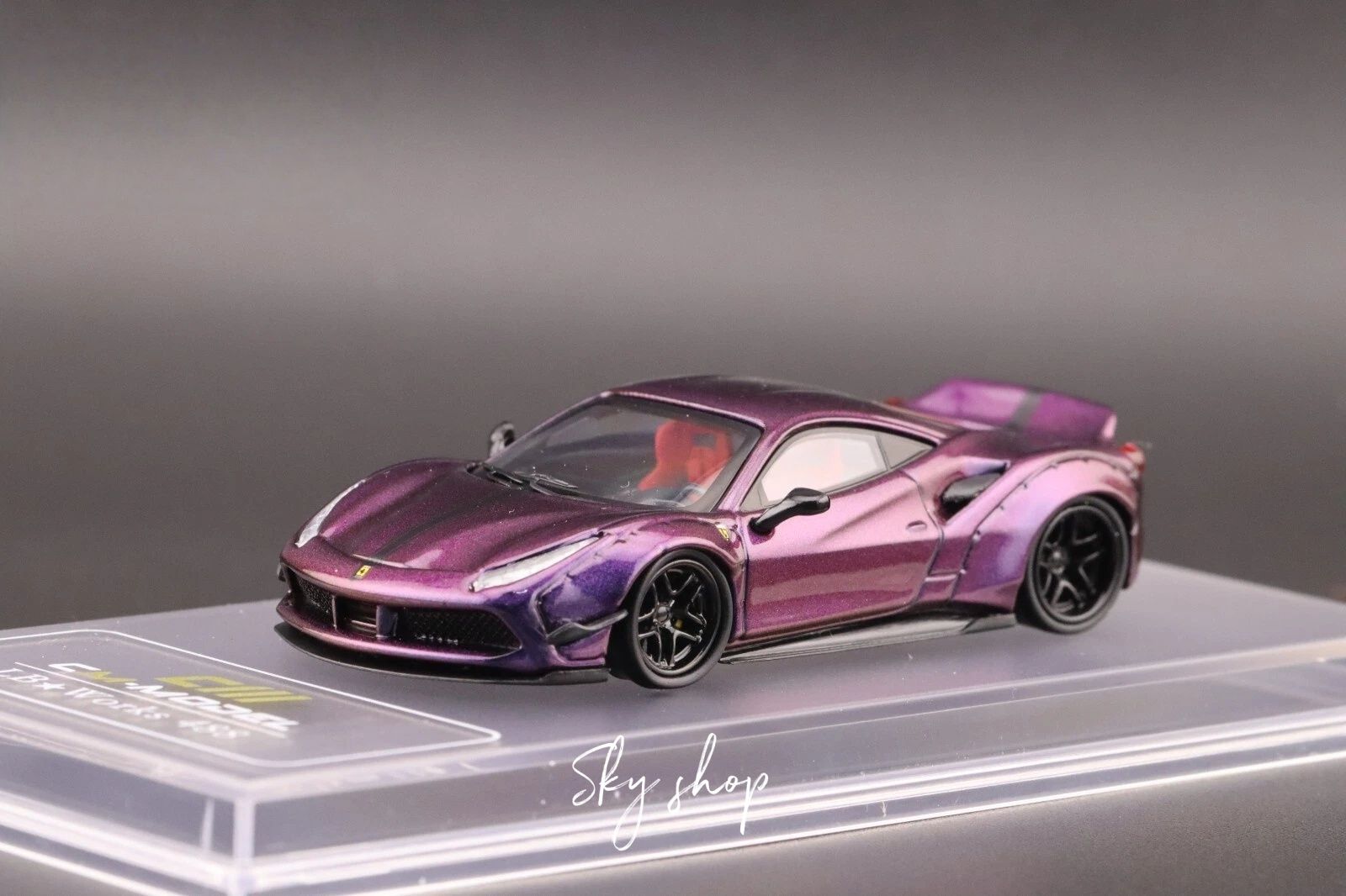 Машинка CM Model 1:64 Ferrari LBWK Liberty Walk 488 Widebody Chameleon ...