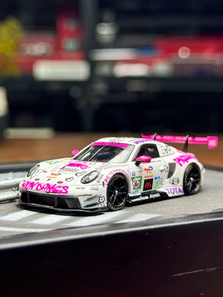 Машинк Star Race SR 1:64 Porsche 992 GT3 R IRON DAMES PINK купить на ...