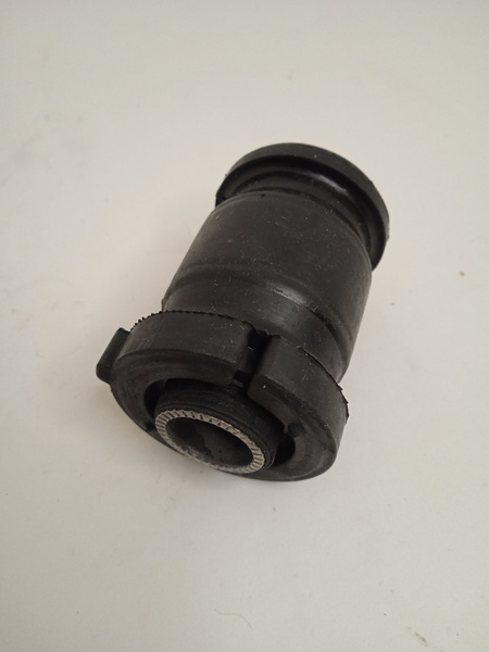 Сайлентблок переднего рычага передний Chery Tiggo , Tiggo 3 , 4 , 5 ...