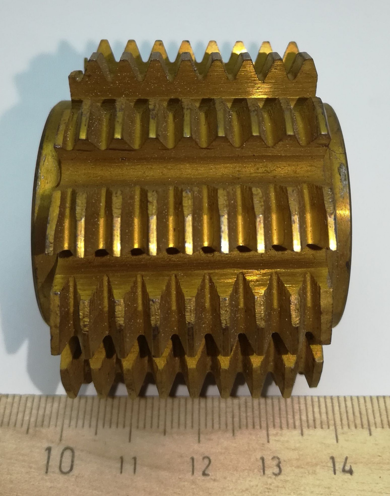 Фреза червячная зуборезная модульная М1,25 Кл-В 20° 1°33' 5345 Р6М5К5 ...