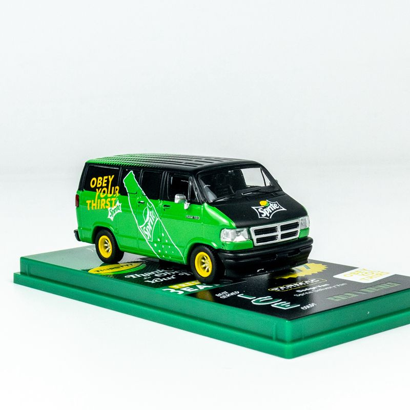 TW Tarmac Works 1:64 Dodge Van Sprite Delivery Легковая модель ...