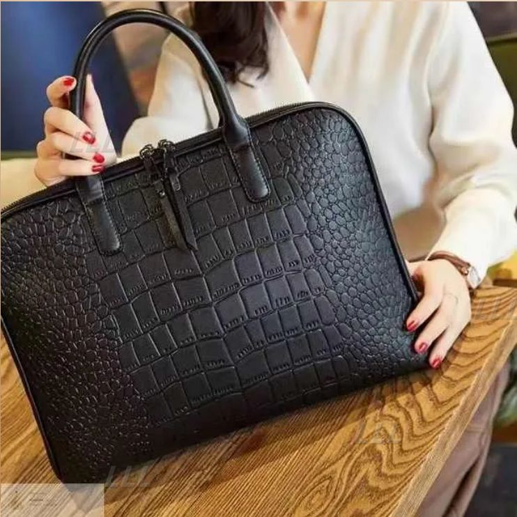 Сумка для ноутбука/PU/15.6 дюймов/2 цвета на выбор купить на OZON по низкой цене (1884312338)