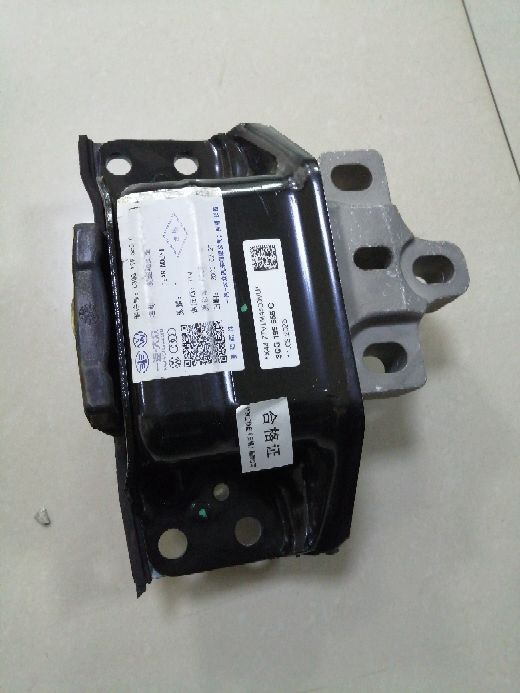Опора АКПП VW Teramont/Atlas 3QF199555B 3QF199555D купить на OZON по ...