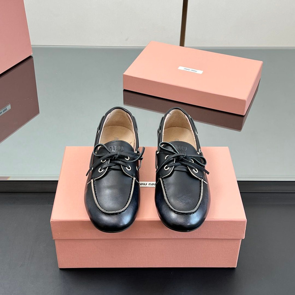 Лоферы Женский Miu Miu черный, размер 39 Без каблука На любой сезон Без застёжки купить c ...