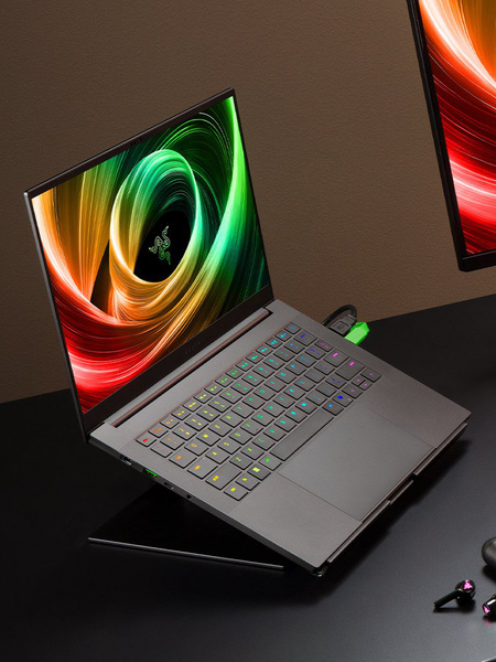 Игровой ноутбук Razer, 14, Blade, AMD Ryzen AI 9 365, 16 ГБ, NVIDIA ...