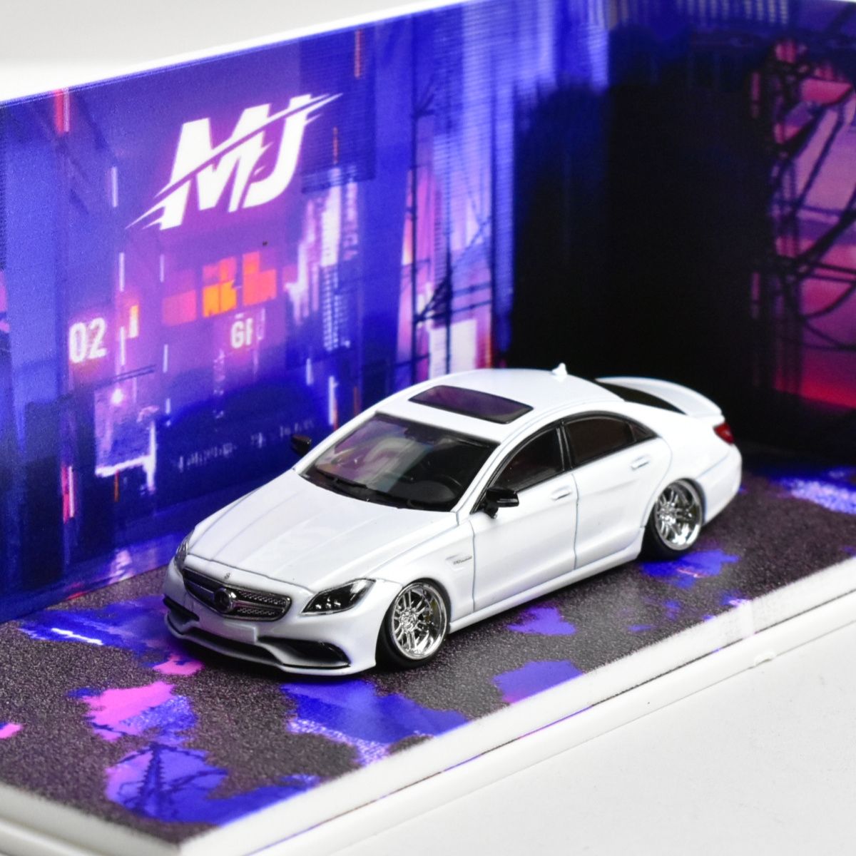 Машинка модель MJ 1:64 Mercedes Benz AMG cls63 limited Resin Car Model ...
