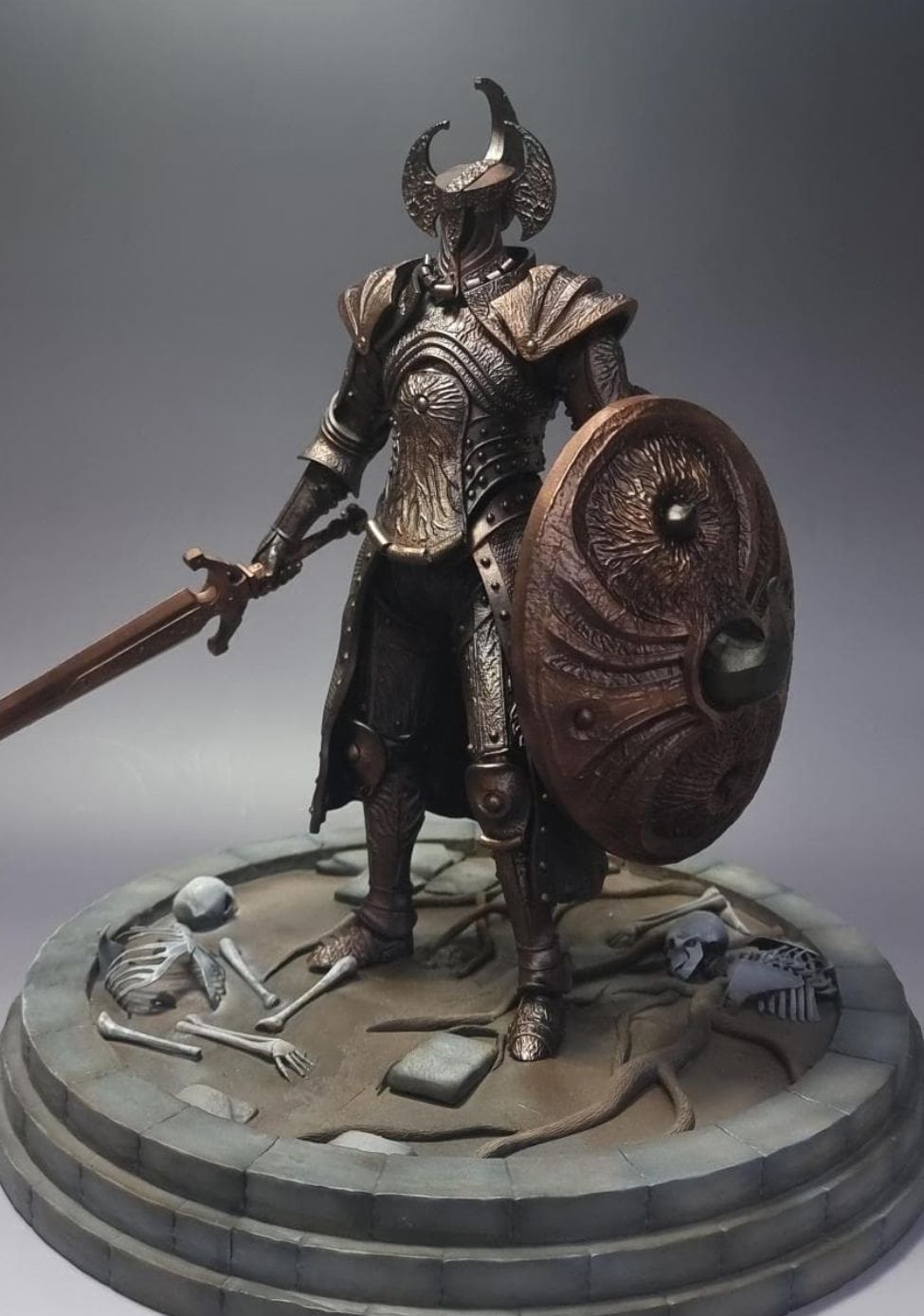 Crucible Knight Фигурка Рыцарь Горнила купить на OZON по низкой цене ...