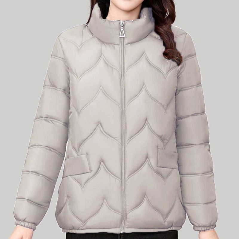 Куртка Женский ZinBee Карманы бежевый Полиэфирный шелк, размер 48 Длинный Зима полуприлегающий ...