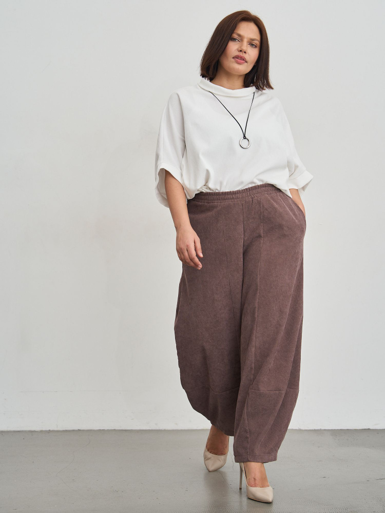 Брюки Женский SPARADA широкие шоколадный Вельвет Повседневный, размер 54, 56 Резинка свободный ...