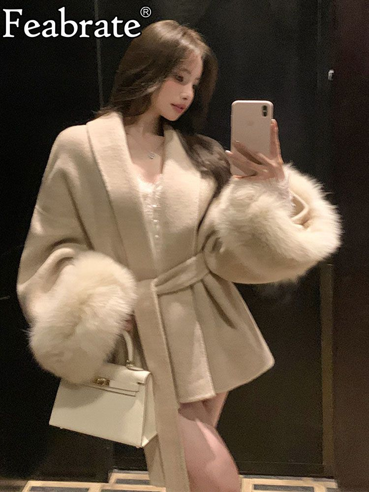 Пальто Женский Feabrate Вышивка абрикосовый V-образный Лана, Мех искусственный, размер 44 ...