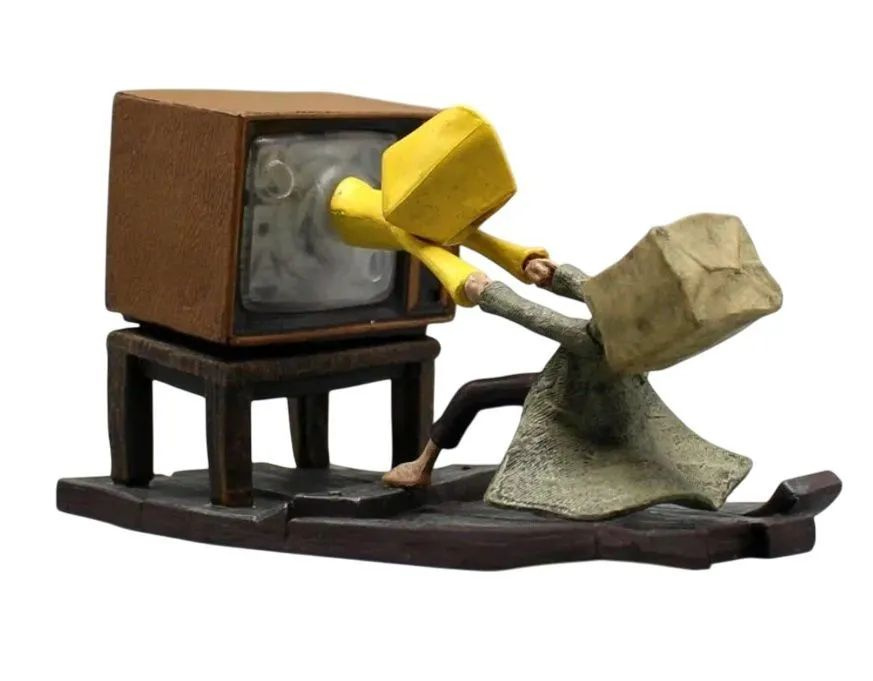 Статуэтка Шестая и Моно "Маленькие кошмары" - Little Nightmare купить ...