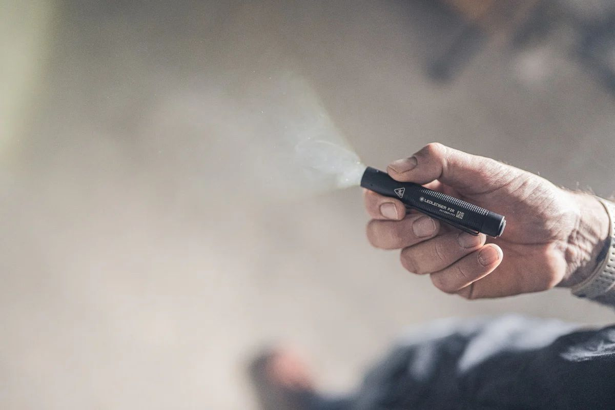 LED Lenser Фонарь ручной купить на OZON по низкой цене (3338117940)