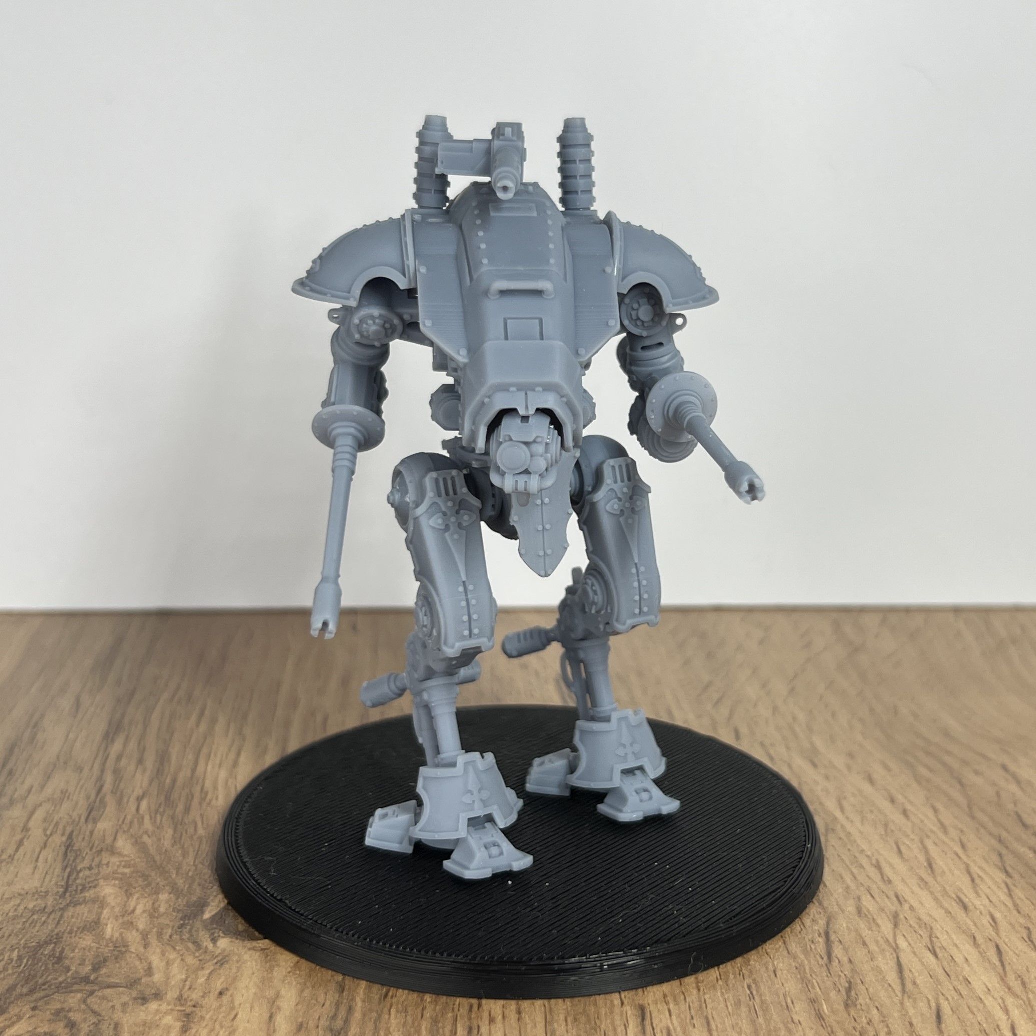Warhammer 40000 Armiger Helverins / Набор миниатюр для настольной игры ...