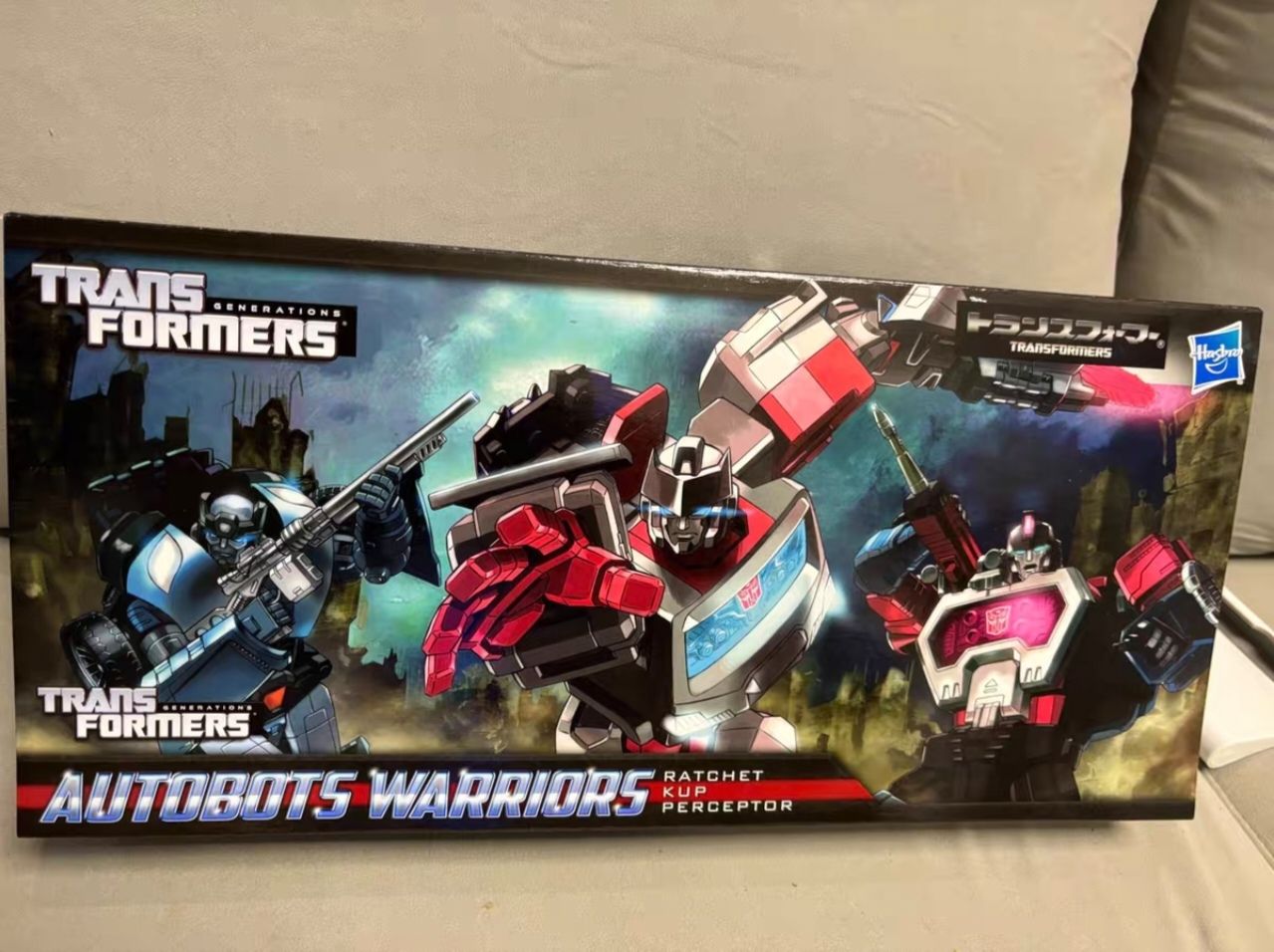 Трансформеры игрушки Такара Томи Autobot Warriors Ratchet Kup Perceptor ...