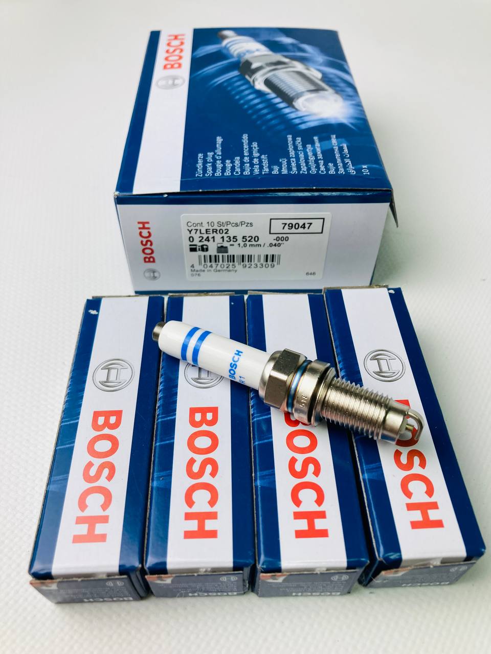Свеча зажигания Bosch 0241135520 Германия / 4шт купить на OZON по ...