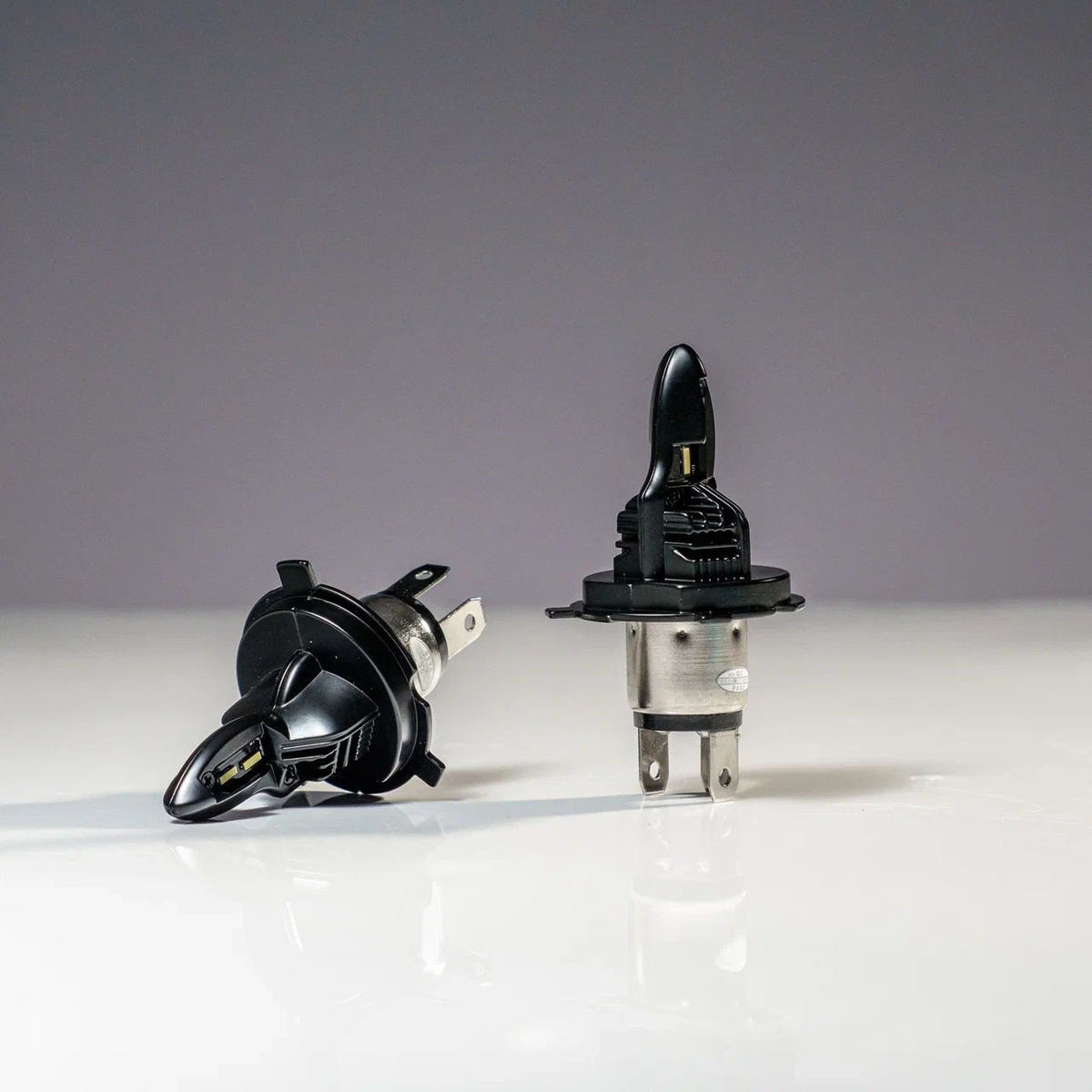 Лампа автомобильная OEM 12 В, 2 шт. LED-A52-H4-98 купить c доставкой на OZON по низкой цене ...