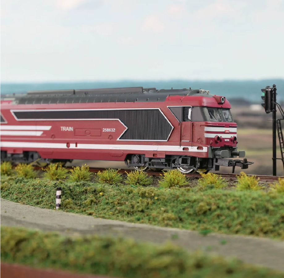 Локомотив Тепловоз HO BB Diesel Locomotive для Железной дороги HanFly ...