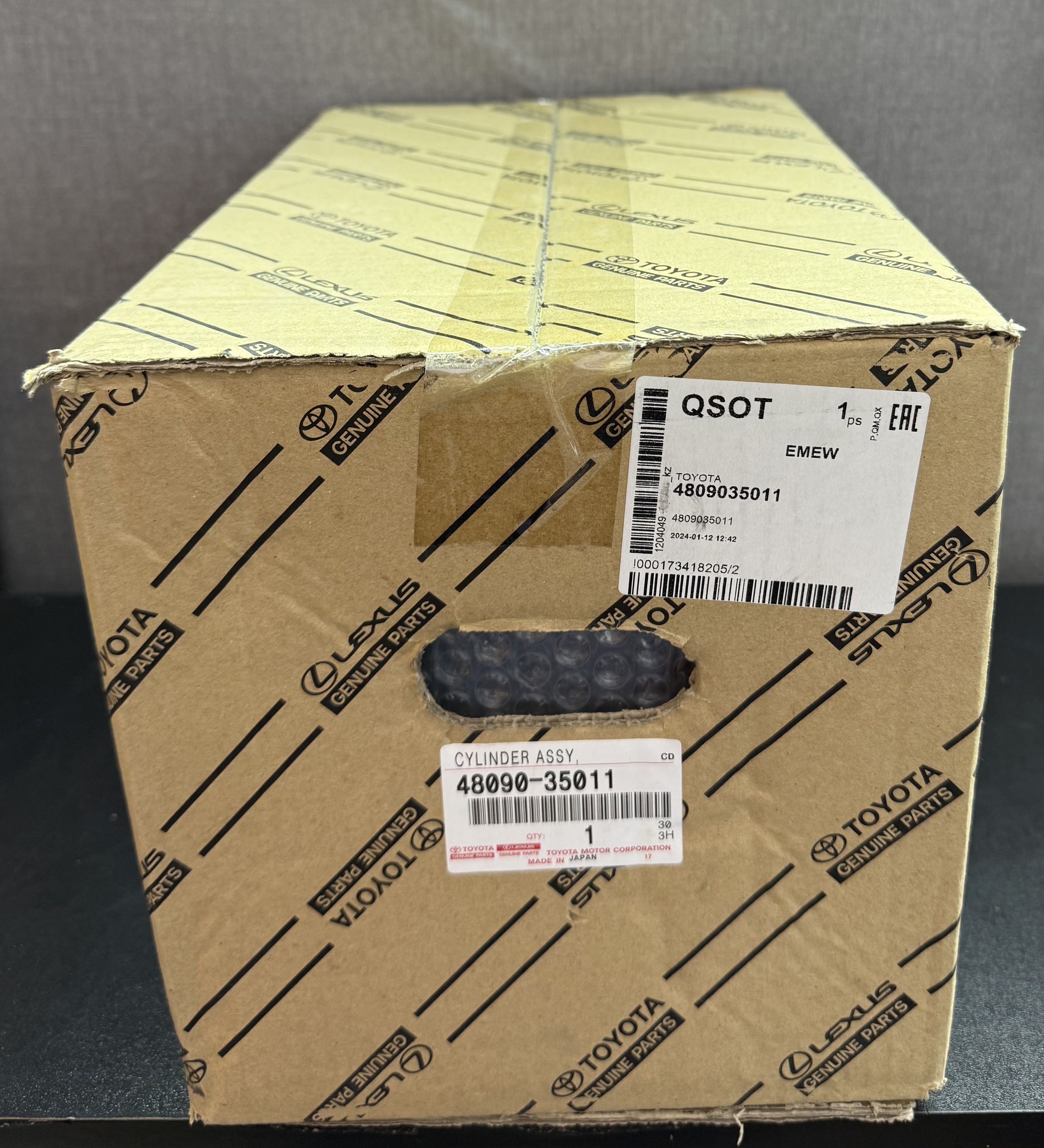 48090-35011 Подушка пневмотическая задняя LH Оригинал Toyota купить c ...