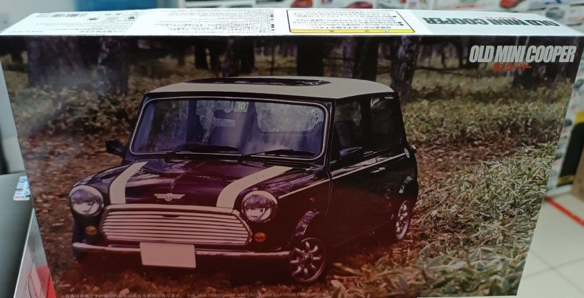 Сборная модель Fujimi 1:24 FU12677 Old Mini Cooper 1.3i - купить с ...