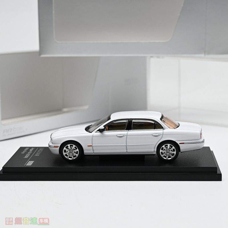 Almost Real AR 1:64 Jaguar XJ X350 Легковая модель автомобиля купить на ...