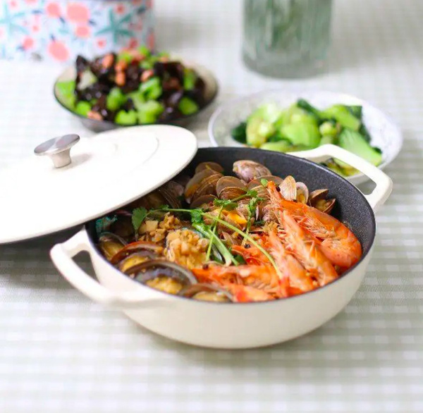 Кастрюля Кастрюля, Чугун, 26,5 л купить на OZON по низкой цене (1987918536)