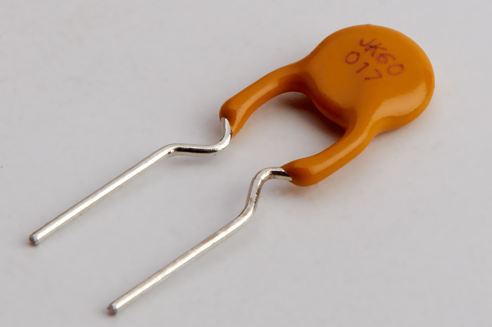 Предохранитель MF-R017 (JK60-017) 60В 0.17А самовосстанавливающийся JR ...