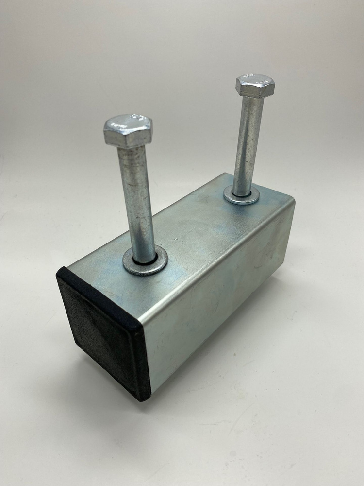 Проставка для регулирования высоты сцепной головки легкового прицепа ...