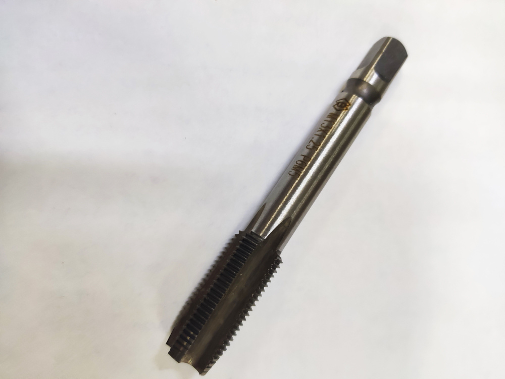 метчик машинно-ручной М 13*1,25 Р6М5,скв. - купить с доставкой по ...