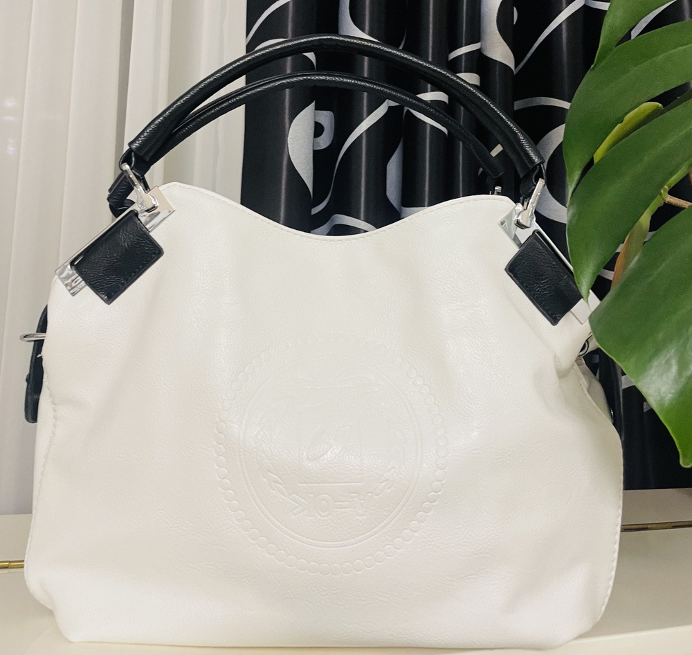 Сумка женская из натуральной мягкой эко кожи на плечо , вмещает А4 ...