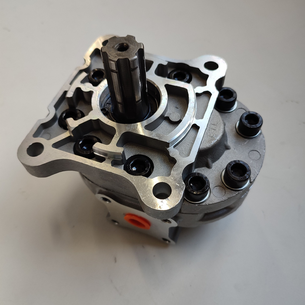 Насос шестерёнчатый (гидронасос) НШ 32М-3Л левый плоский - купить с ...