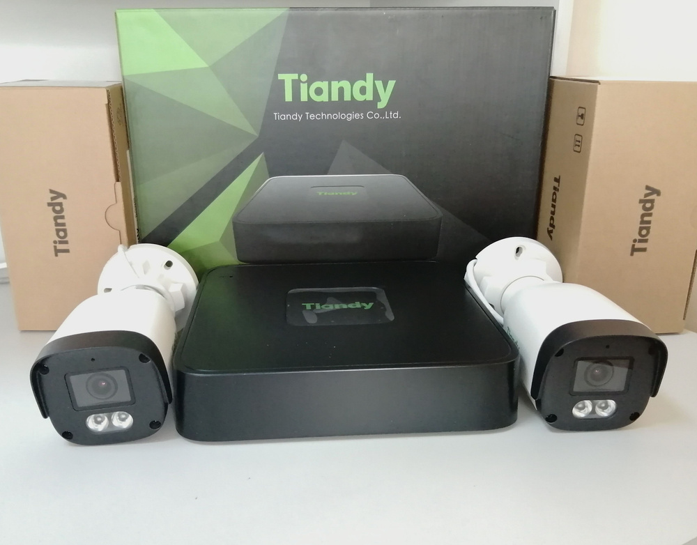Система видеонаблюдения Tiandy Комплект видеонаблюдения 2 камеры 4Мп ...