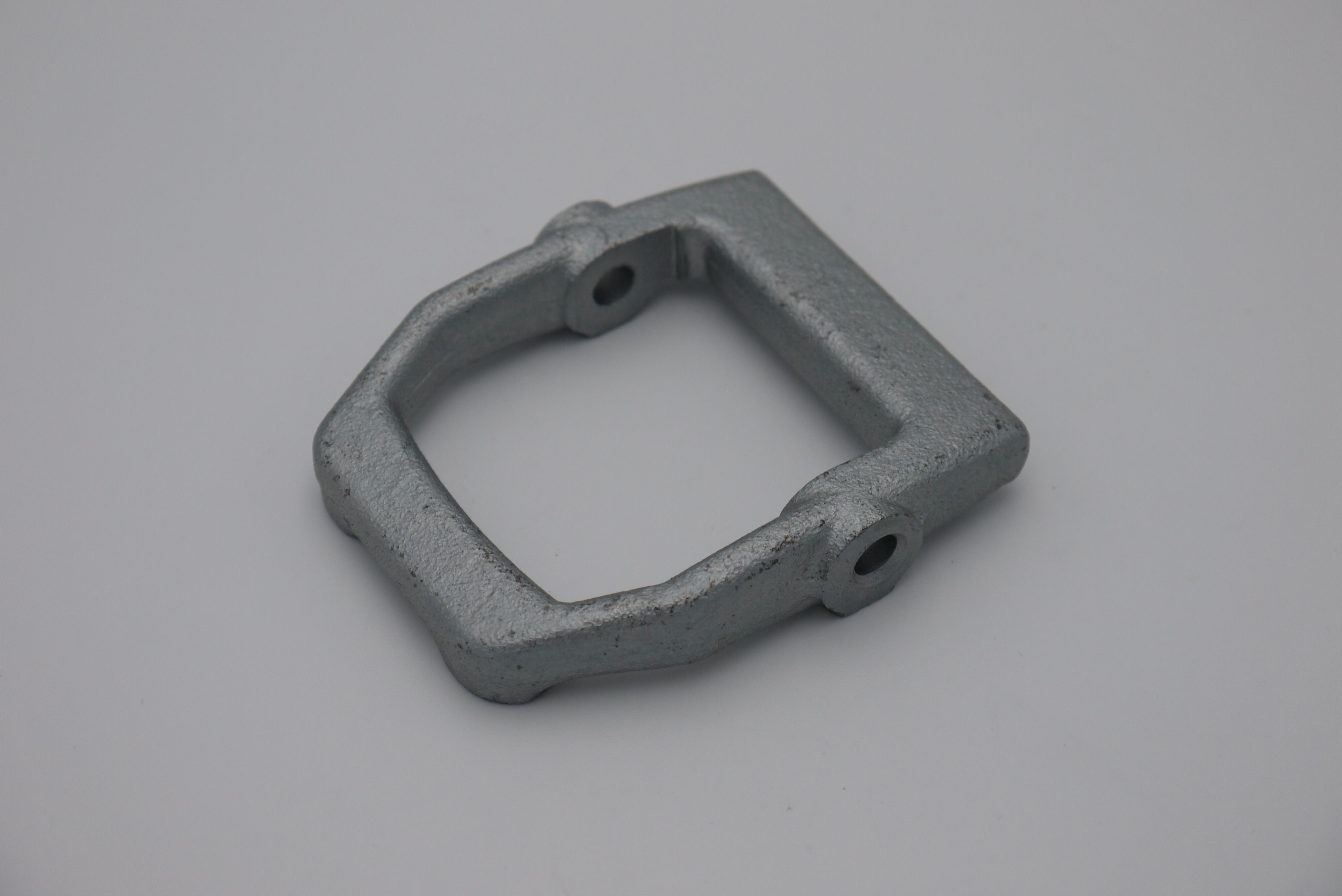 Рычаг суппорта (серьга, пряжка) голый ВАЗ 2121-21214, 2123, 2131 Нива ...