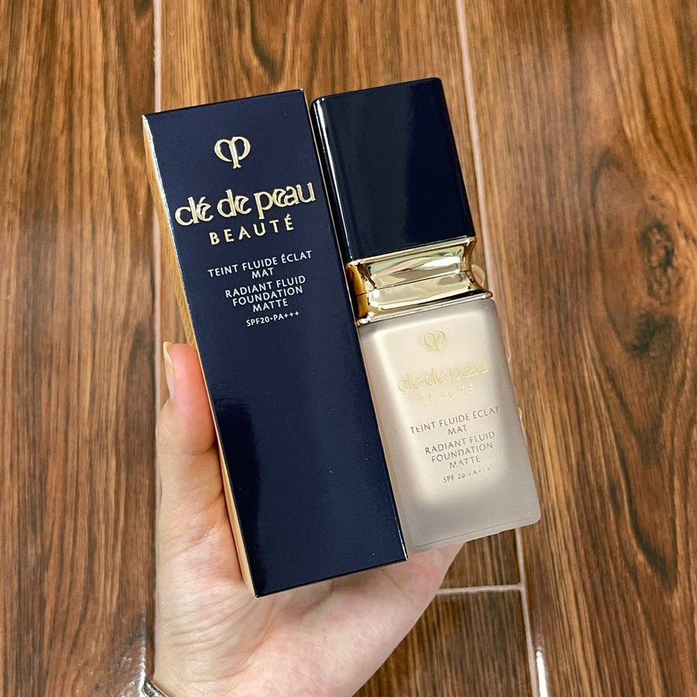 Cle de Peau Beaute Жидкий тональный крем 30 мл - купить с доставкой по ...